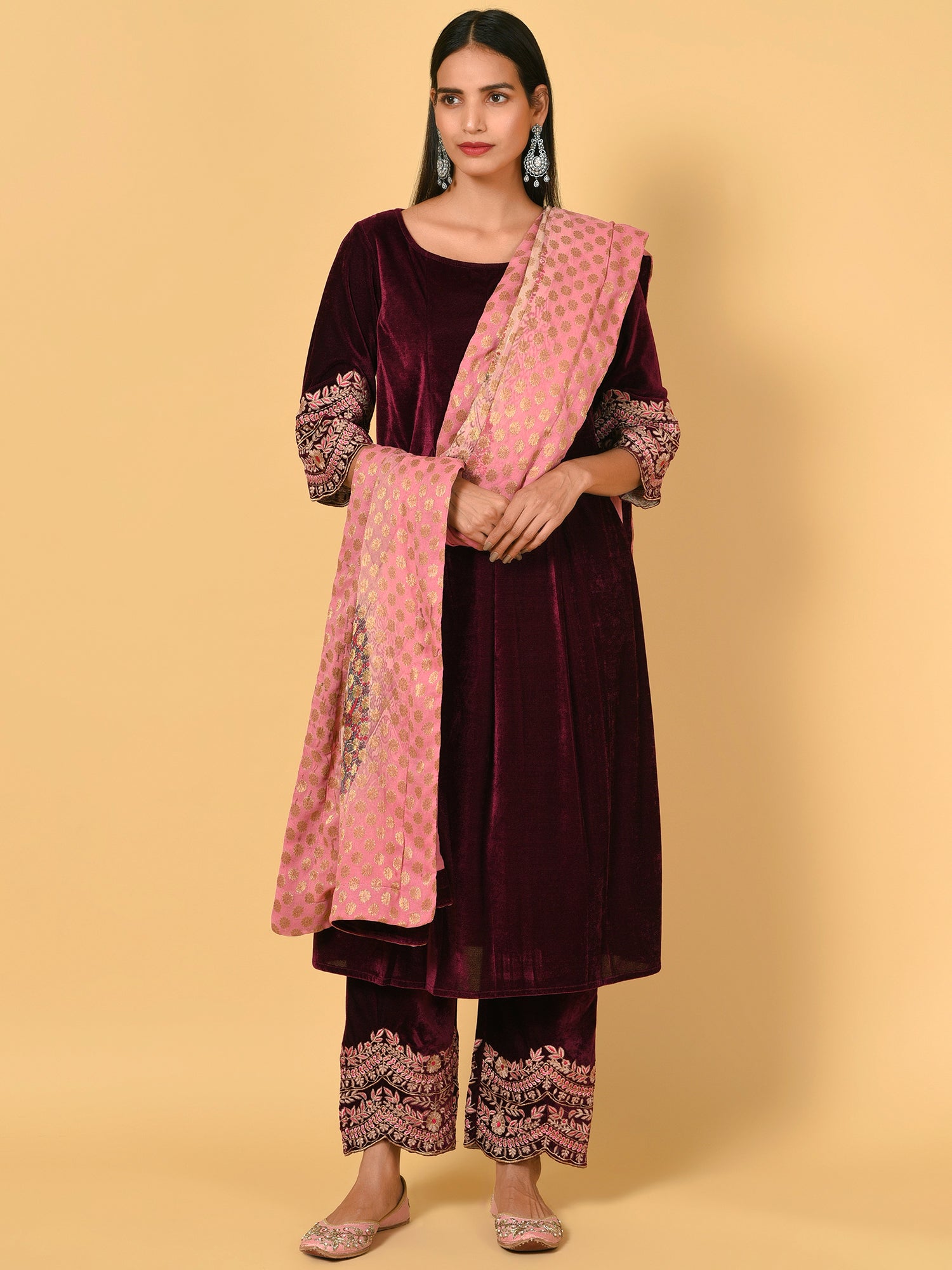 Undaunting Jamun velvet Kurta Pant Dupatta set – Nuhh